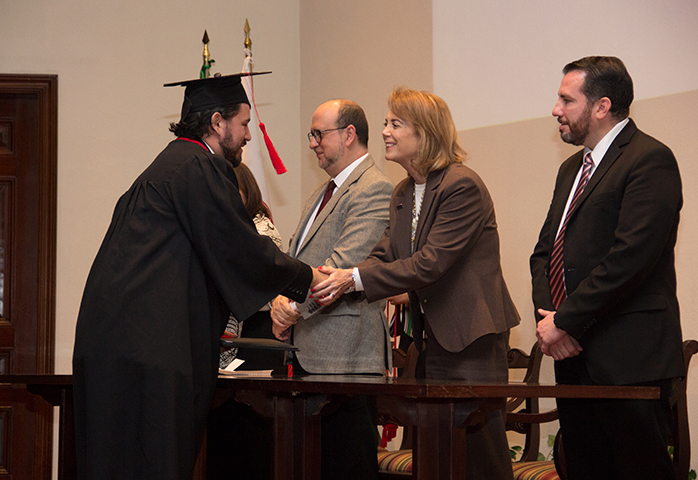 graduacion-posgrado-umm-2020.png | UMM